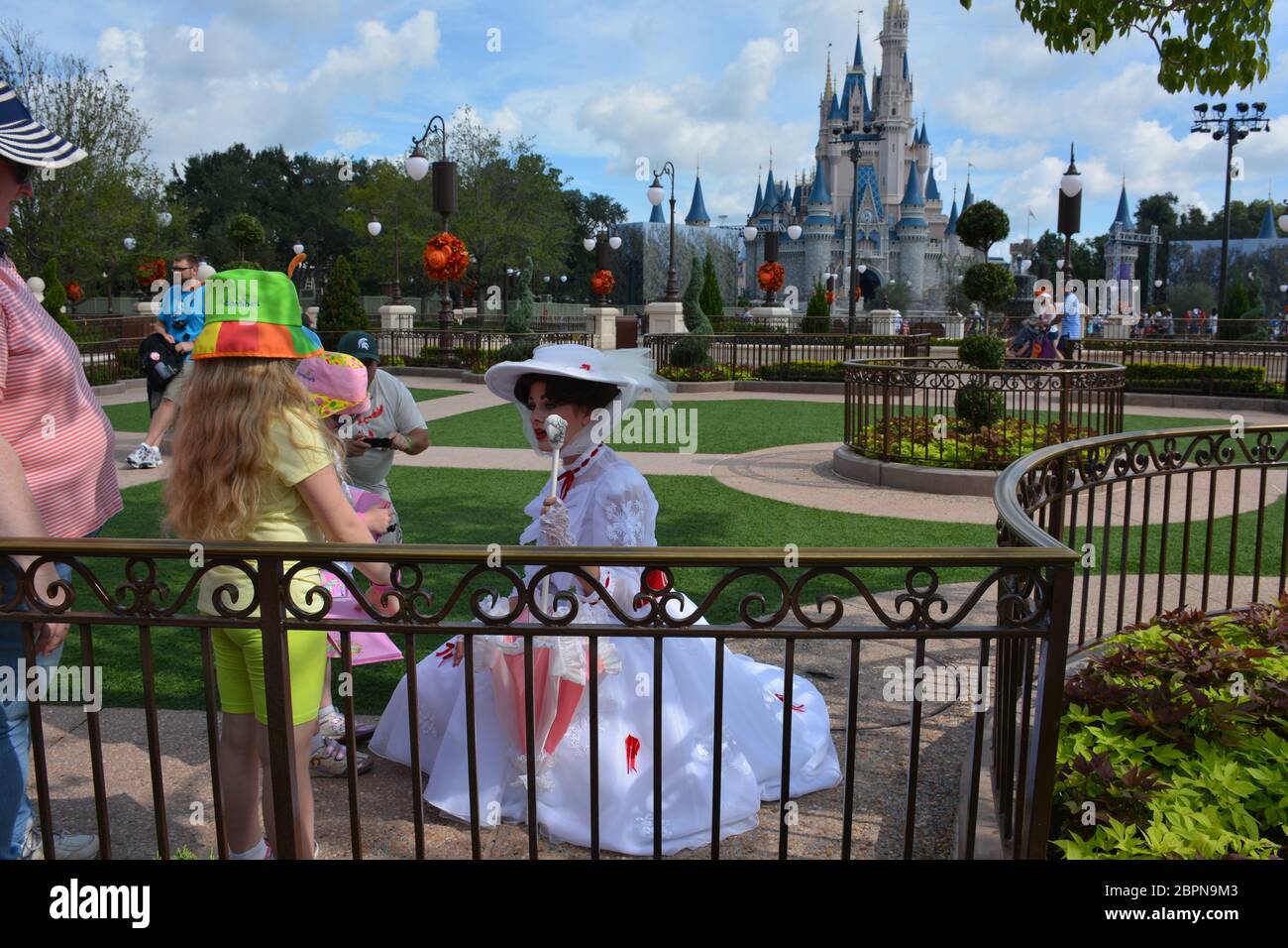 Mary poppins theme hi-res stock photography and images - Alamy
