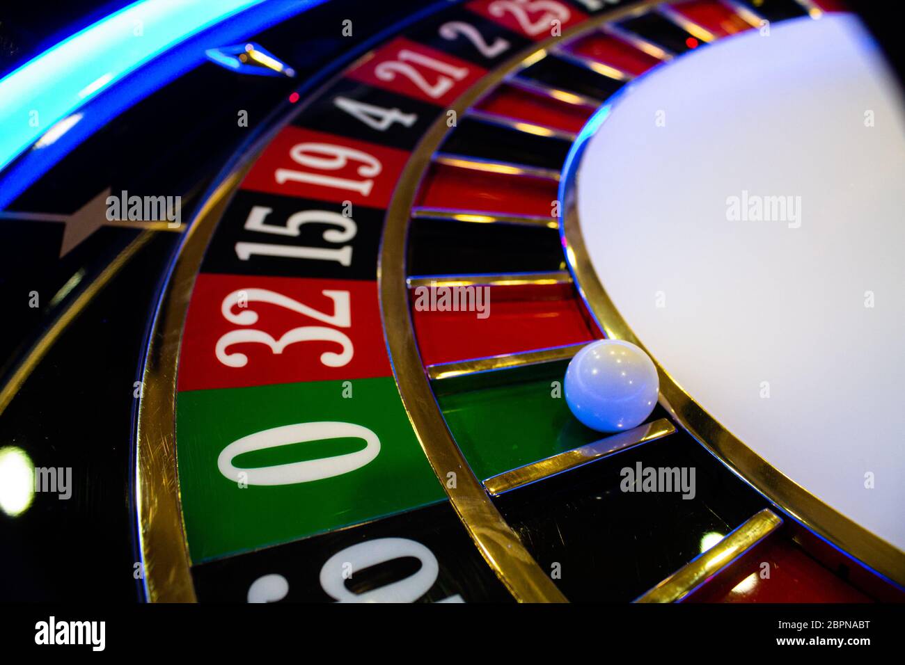 traditional roulette wheel, handmade with classic look Stock Photo - Alamy