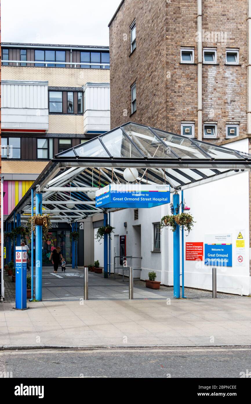 Gosh great ormond street hospital hi-res stock photography and images ...