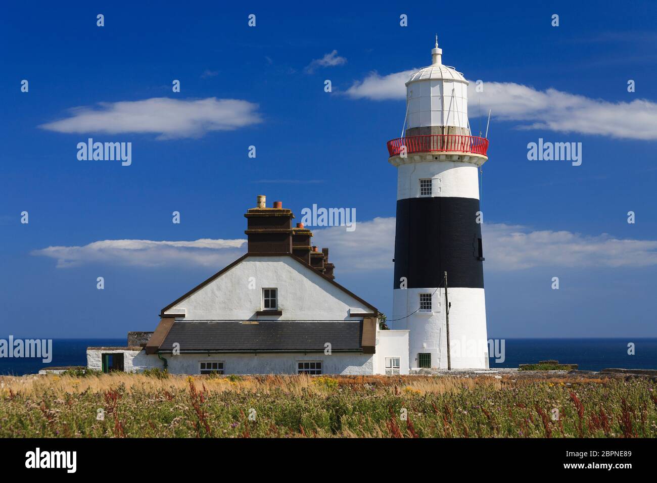 Mine head lighthouse county waterford hi-res stock photography and ...