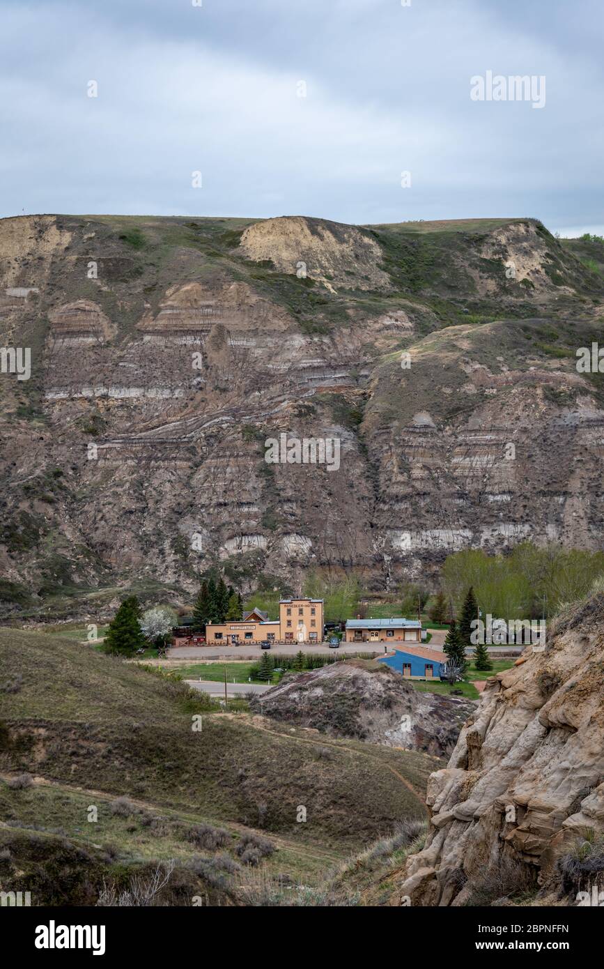 Wayne, Alberta - May 18, 2020: View of the historic Rosedeer Hotel in ...