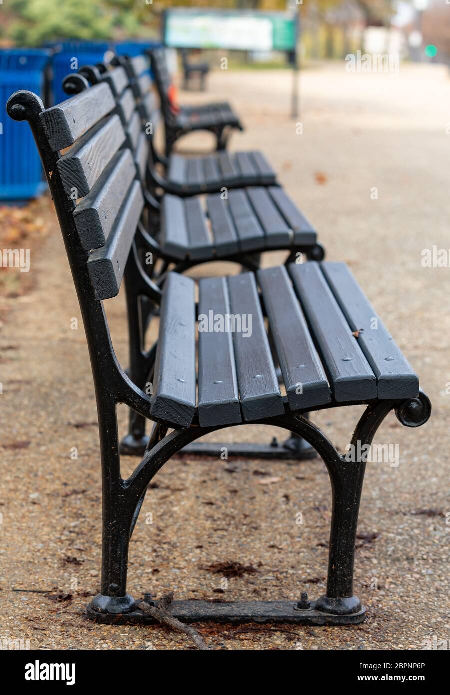 benches in DC--surprisingly lots of places to sit down around the ...