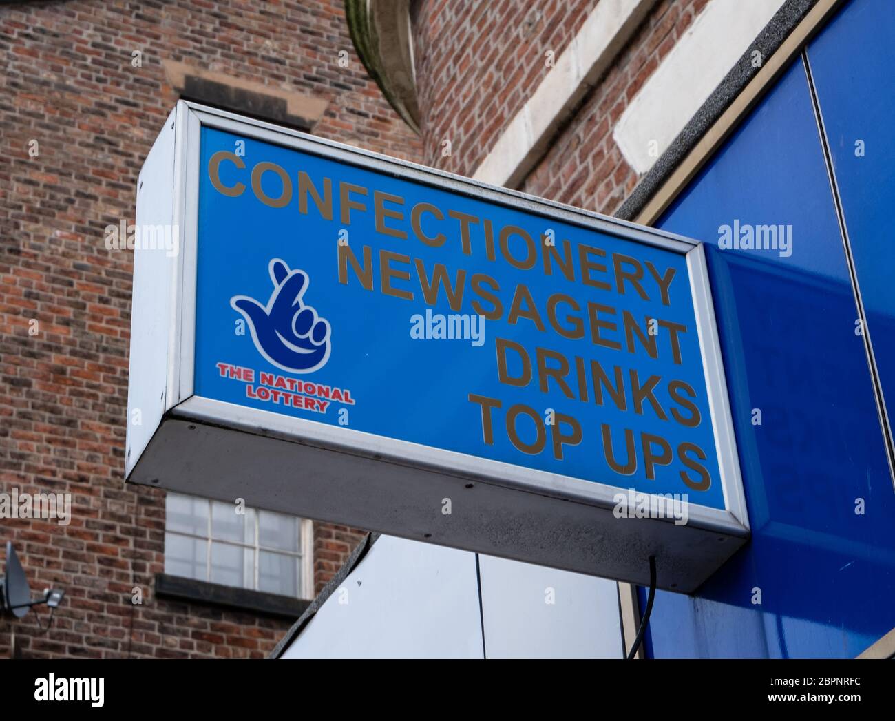 Newsagents advertising hi-res stock photography and images - Alamy