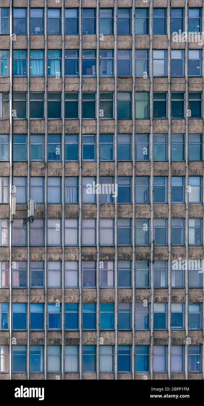 Front of Retro High-rise Office Building, Background Stock Photo - Alamy