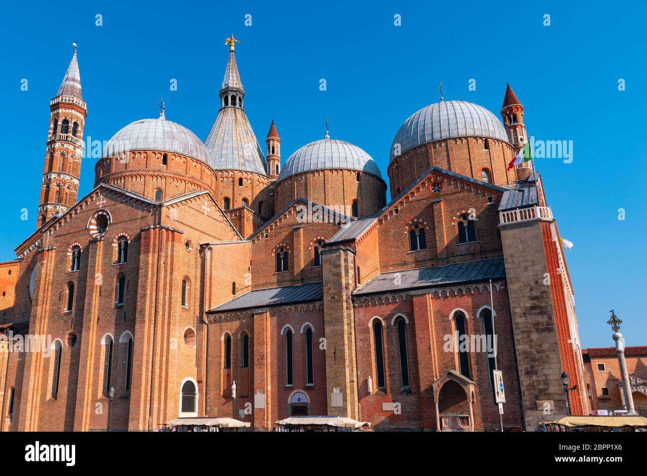 The Pontifical Basilica of Saint Anthony of Padua, Padua, Veneto, Northern Italy Stock Photo - Alamy