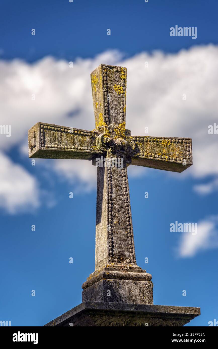 Historic old stone cross hi-res stock photography and images - Alamy