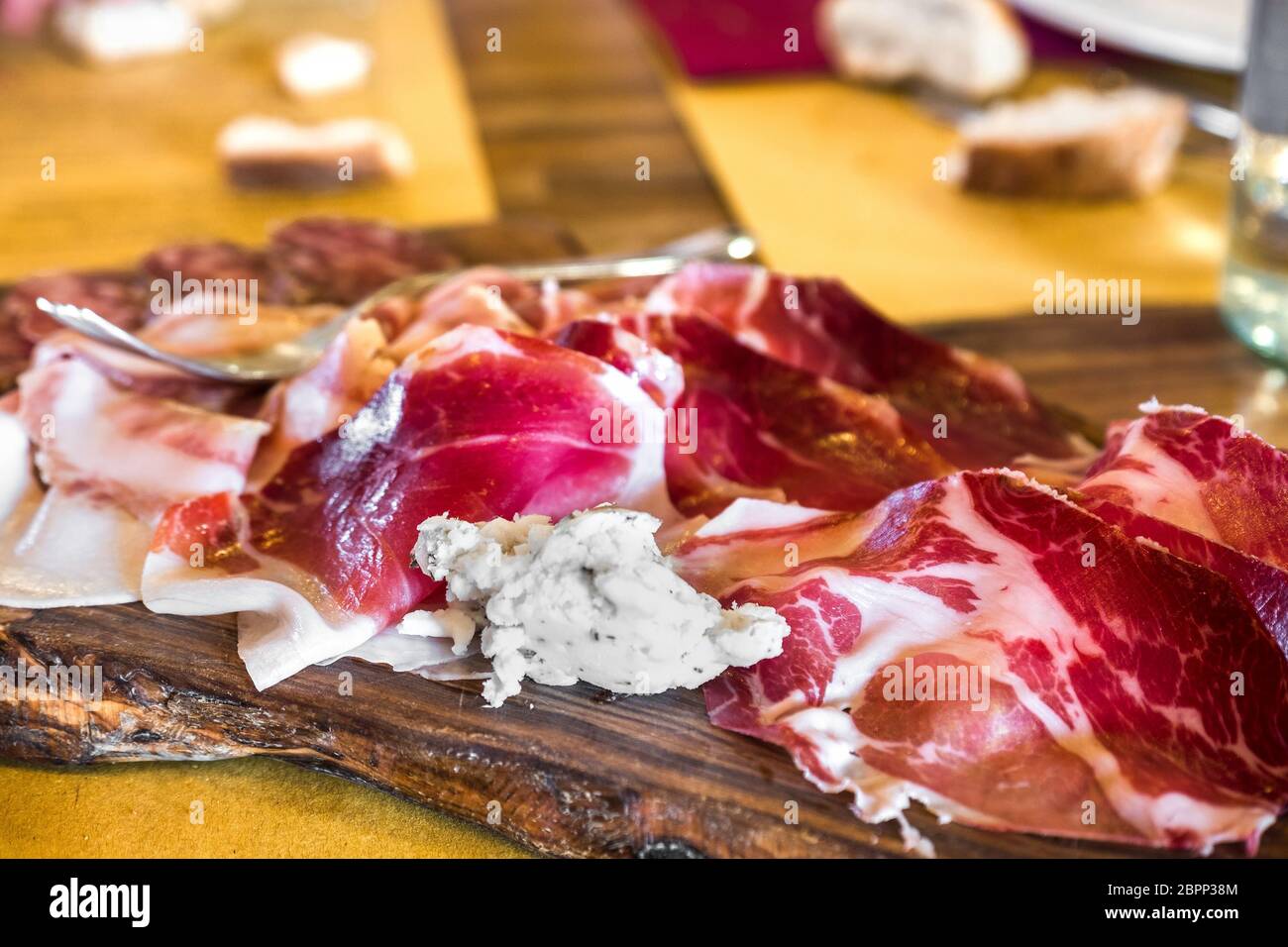 Tagliere di salumi hi-res stock photography and images - Alamy