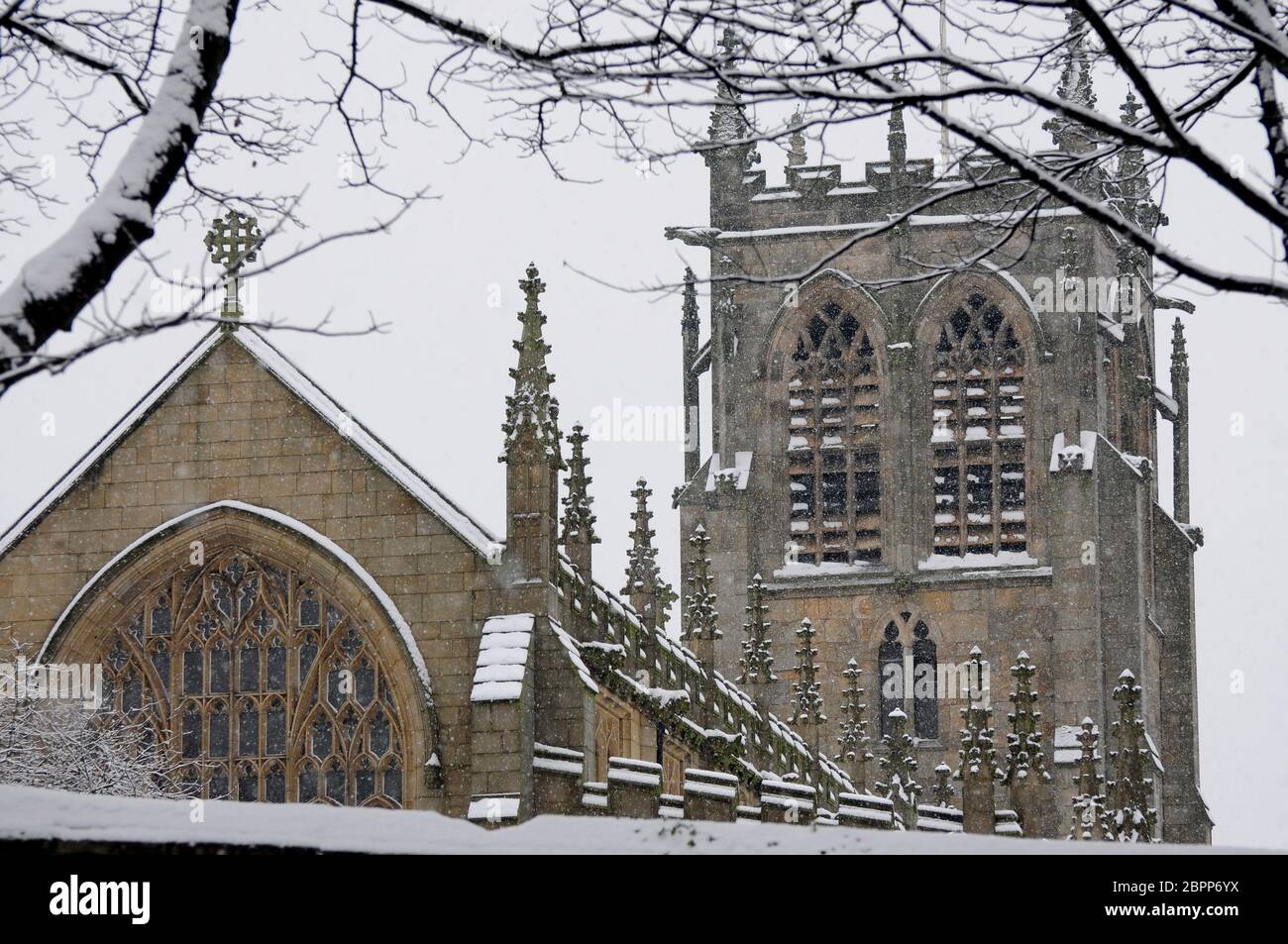 Parish church in rochdale hi-res stock photography and images - Alamy
