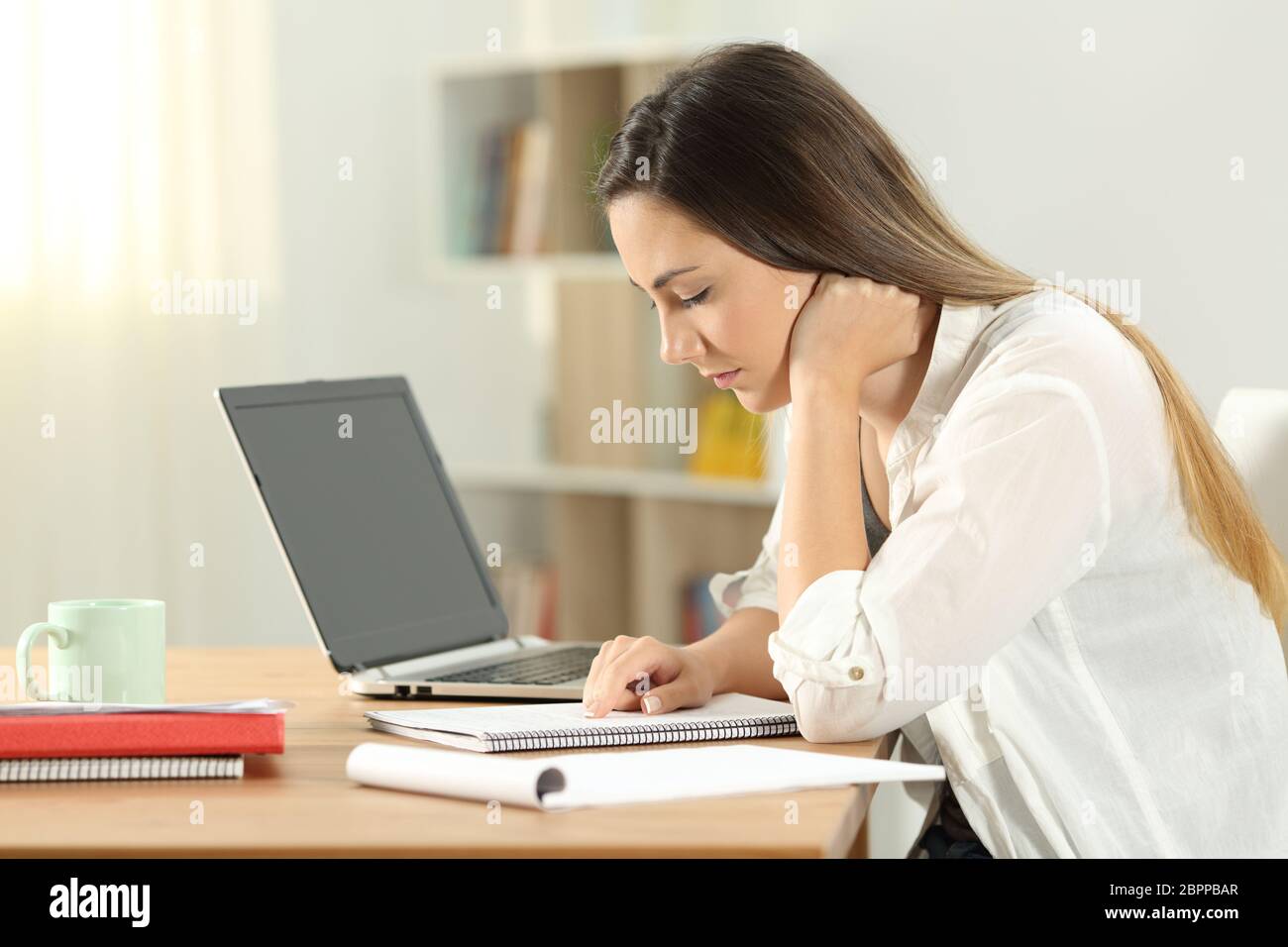 Side profile graduate student hi-res stock photography and images - Alamy