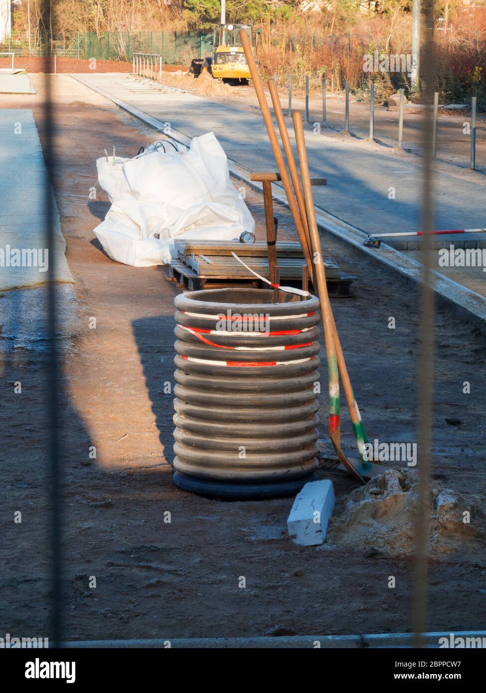 Tool hoarding hi-res stock photography and images - Alamy