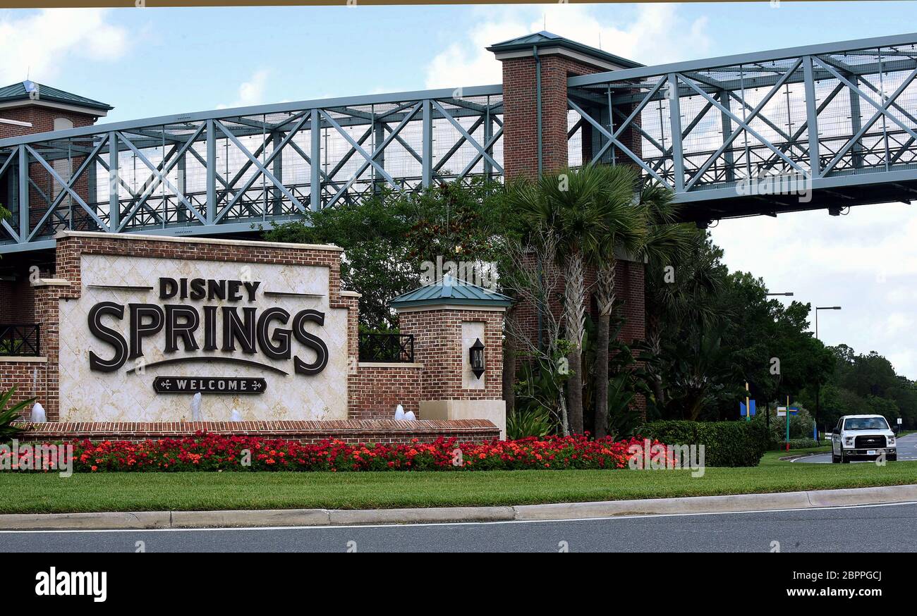 Disney complex hi-res stock photography and images - Alamy