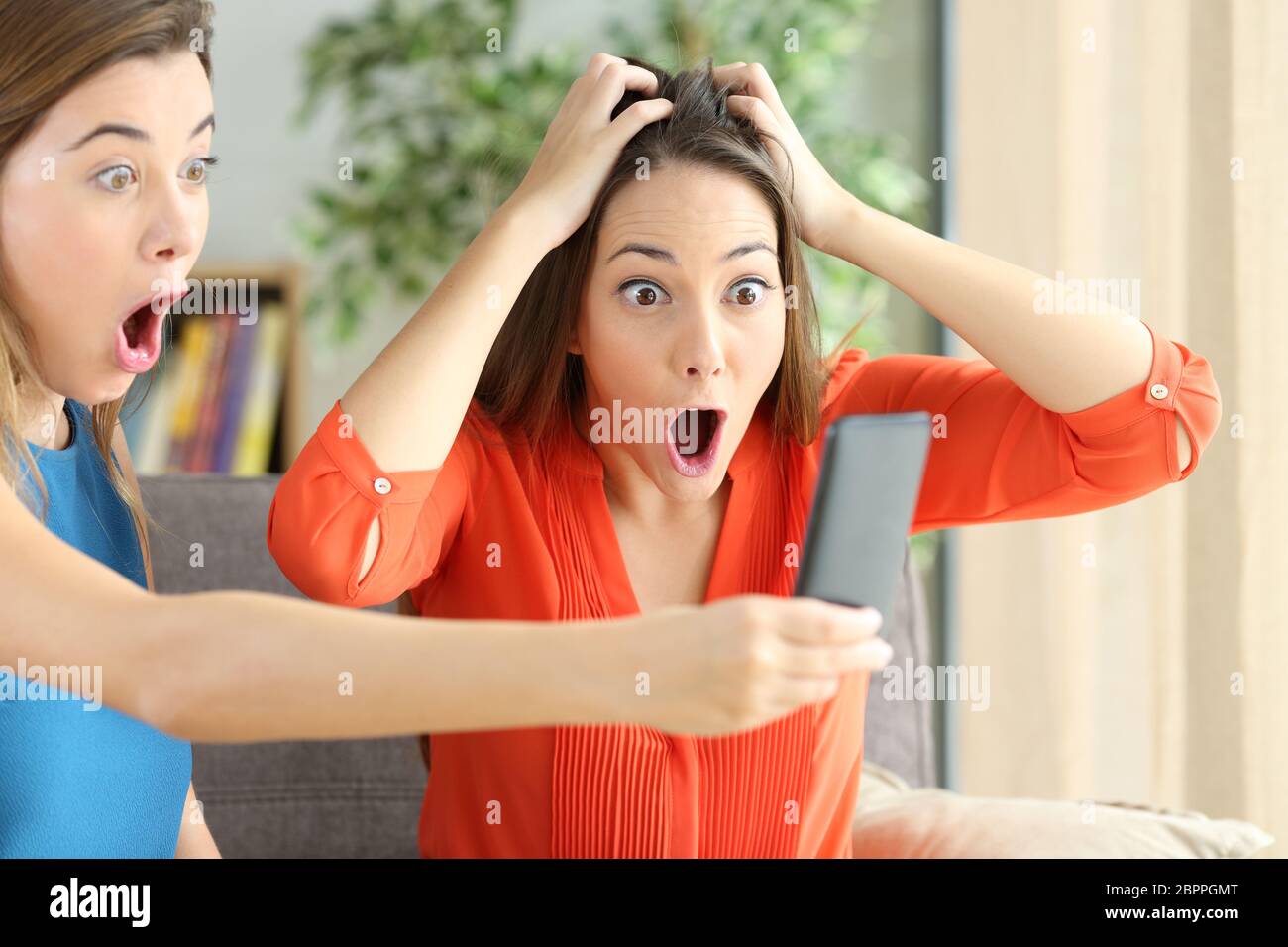 Shout ladies hi-res stock photography and images - Alamy