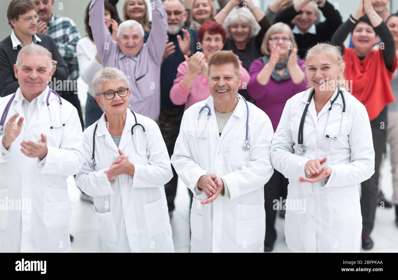 Group of the patients celebrate their recovery Stock Photo - Alamy