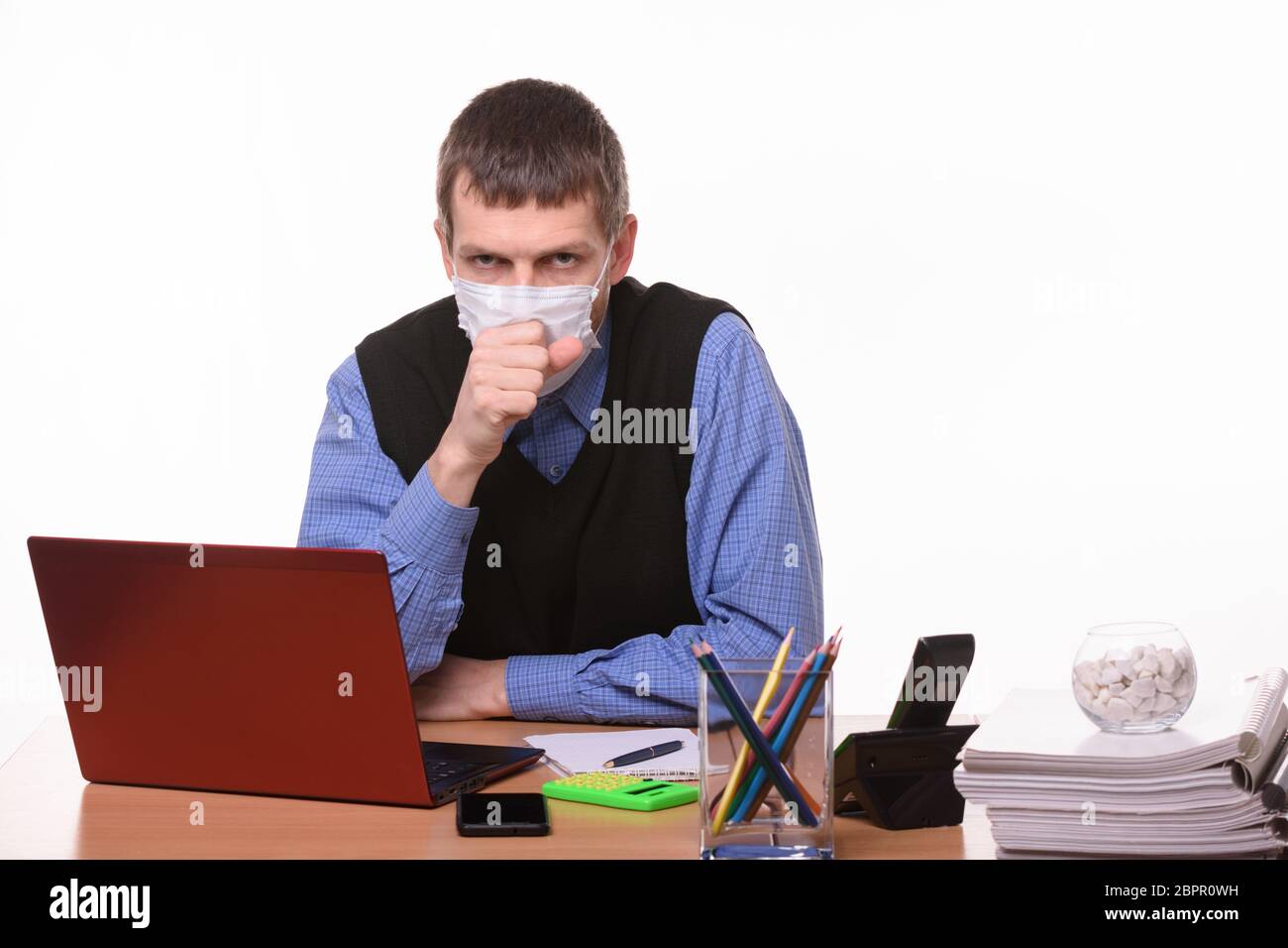 Coughs coughing hi-res stock photography and images - Alamy