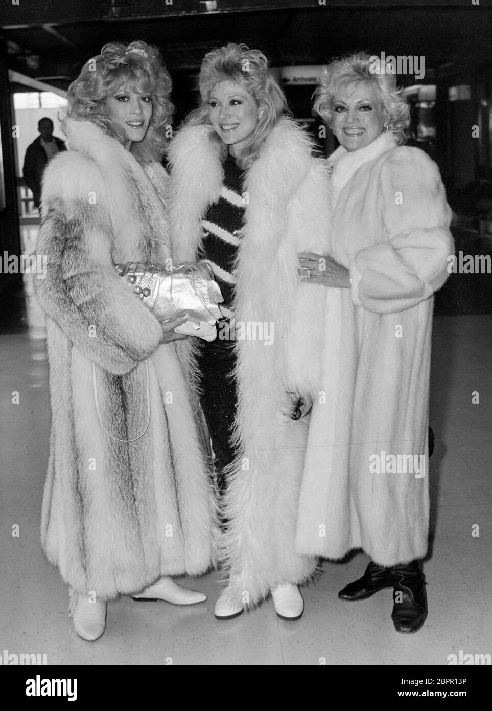 American actress Audrey Landers with her sister Judy and mother Ruth ...