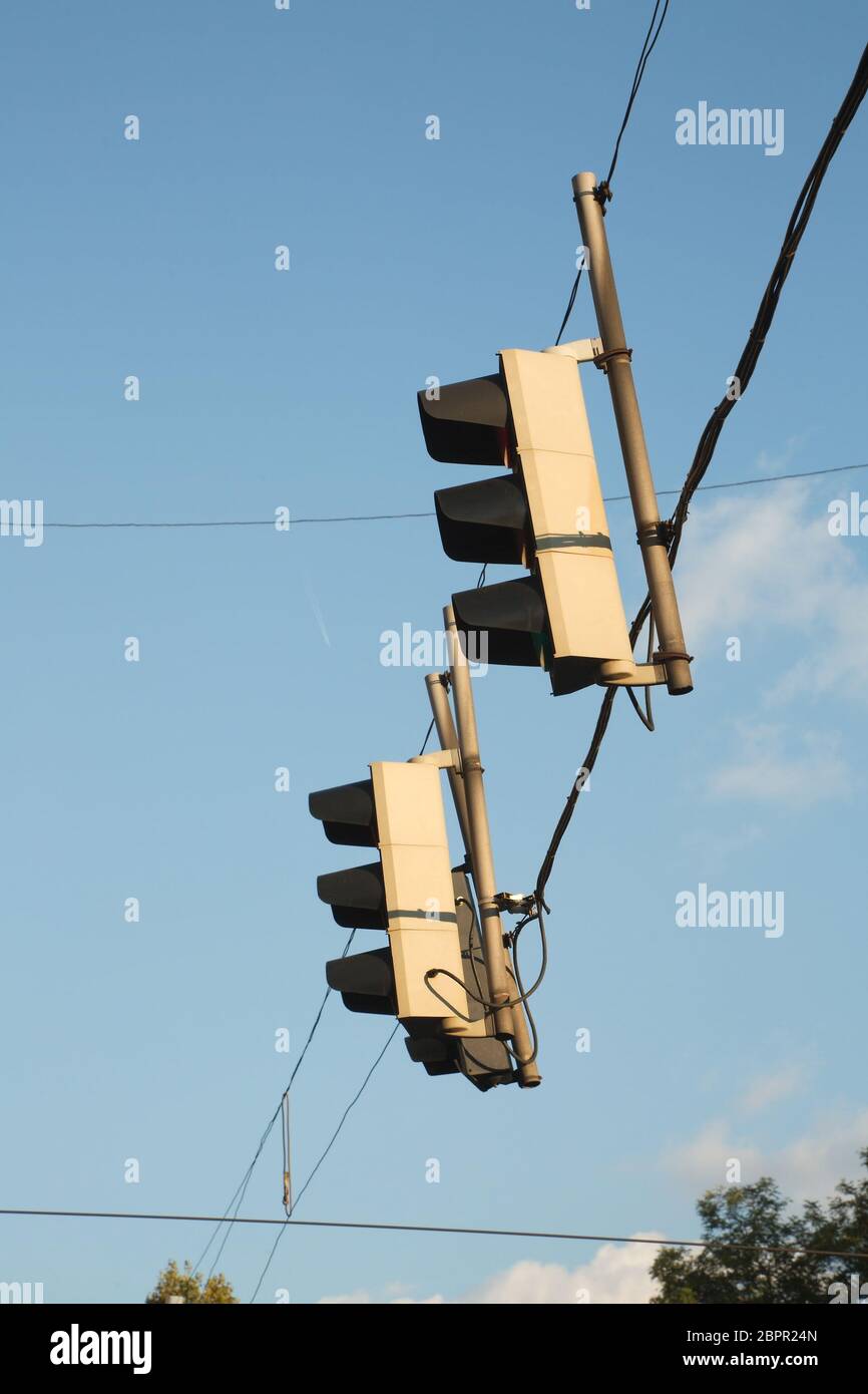 Overhead traffic lights at an intersection Stock Photo - Alamy
