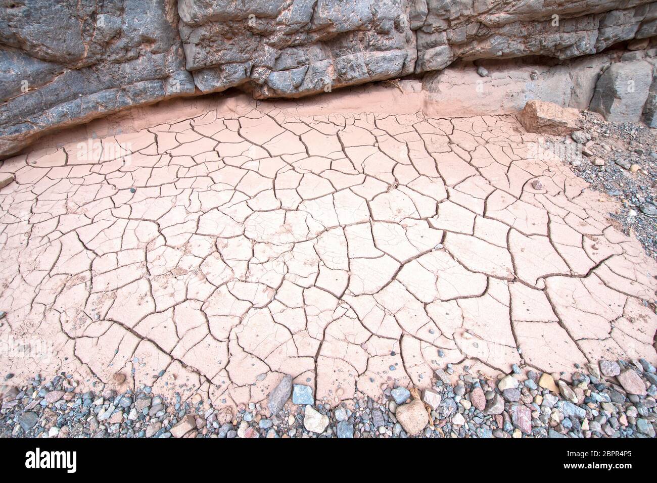Death valley national park flood hi-res stock photography and images ...
