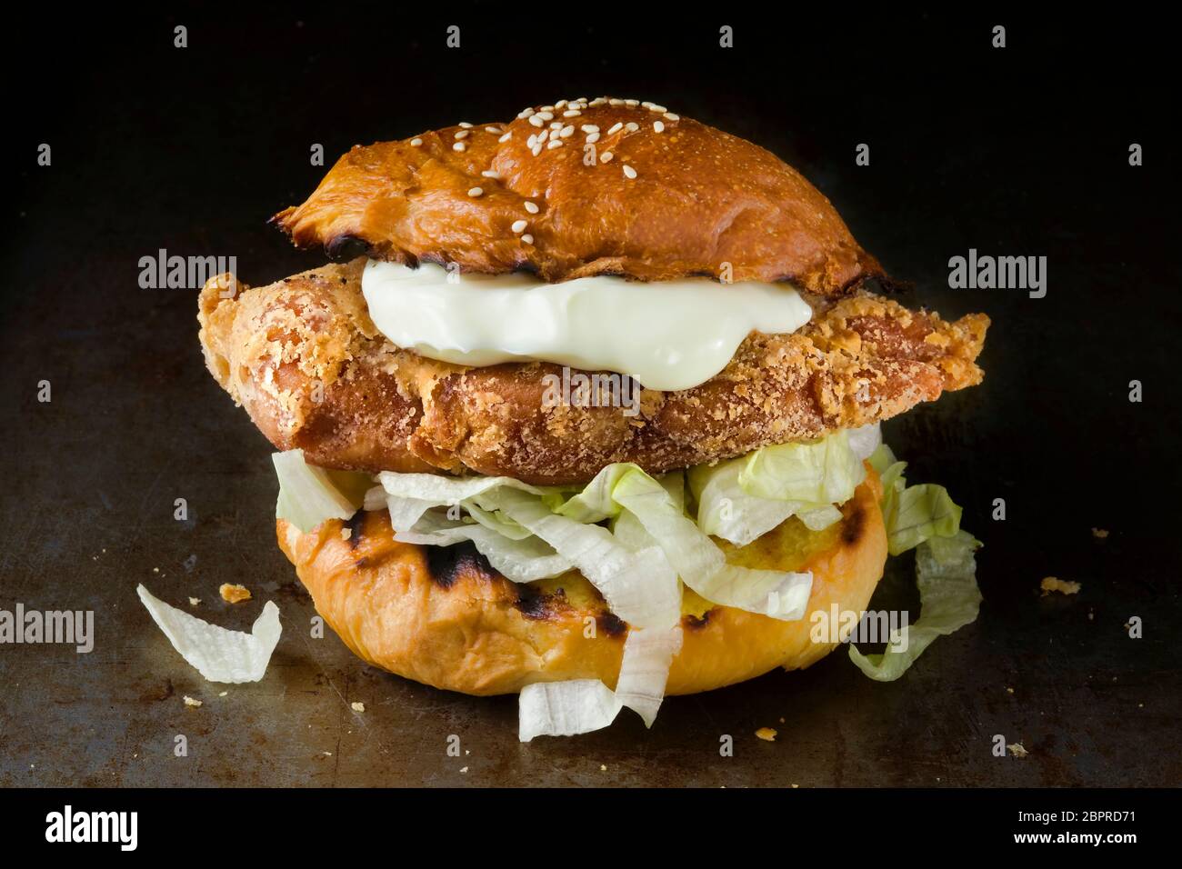 Golden chicken hi-res stock photography and images - Alamy