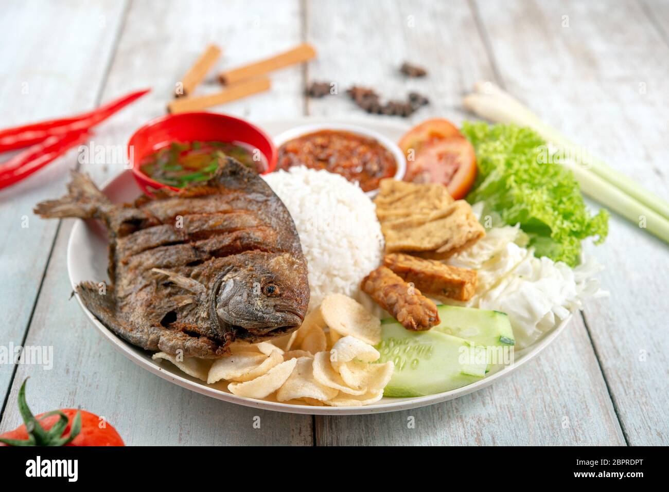 Pomfret grill hi-res stock photography and images - Alamy