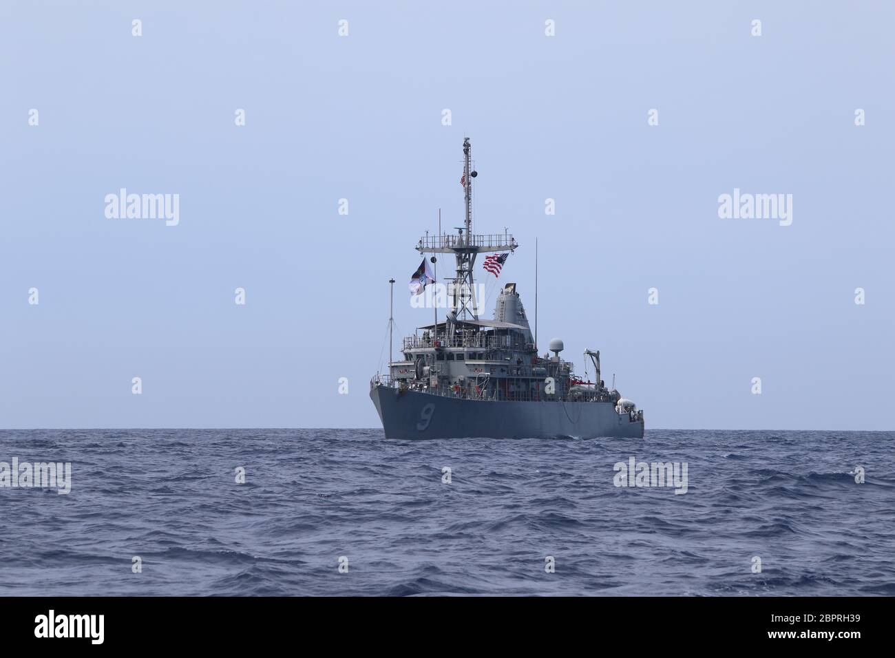 Avenger class mine warfare ship hi-res stock photography and images - Alamy