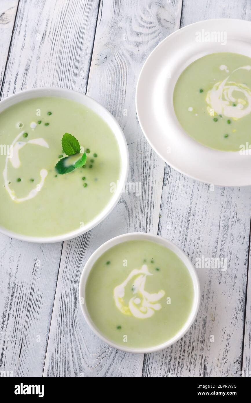 Pea puree yoghurt hi-res stock photography and images - Alamy