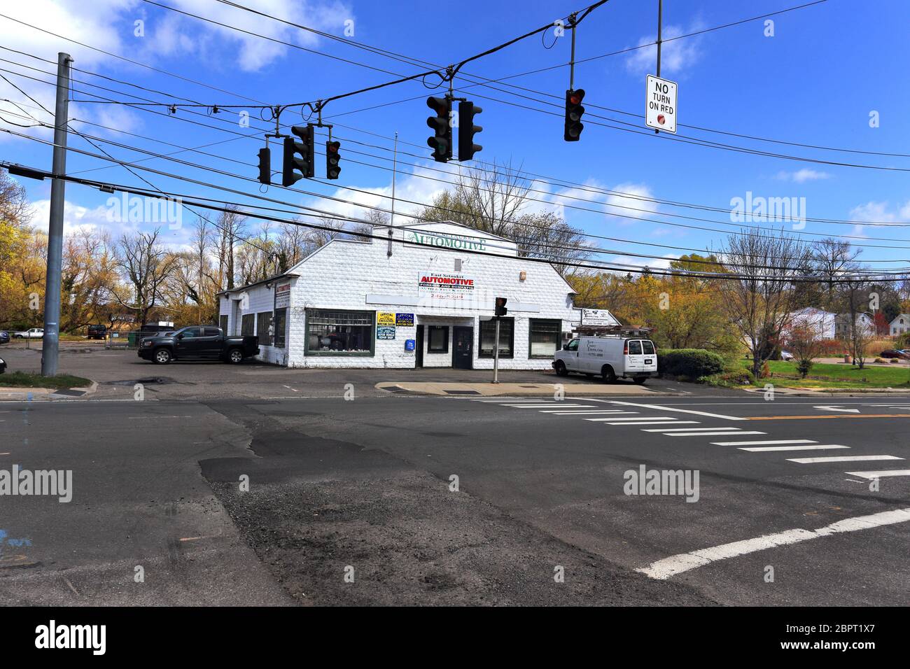 Automotive repair shop Setauket Long Island New York Stock Photo - Alamy