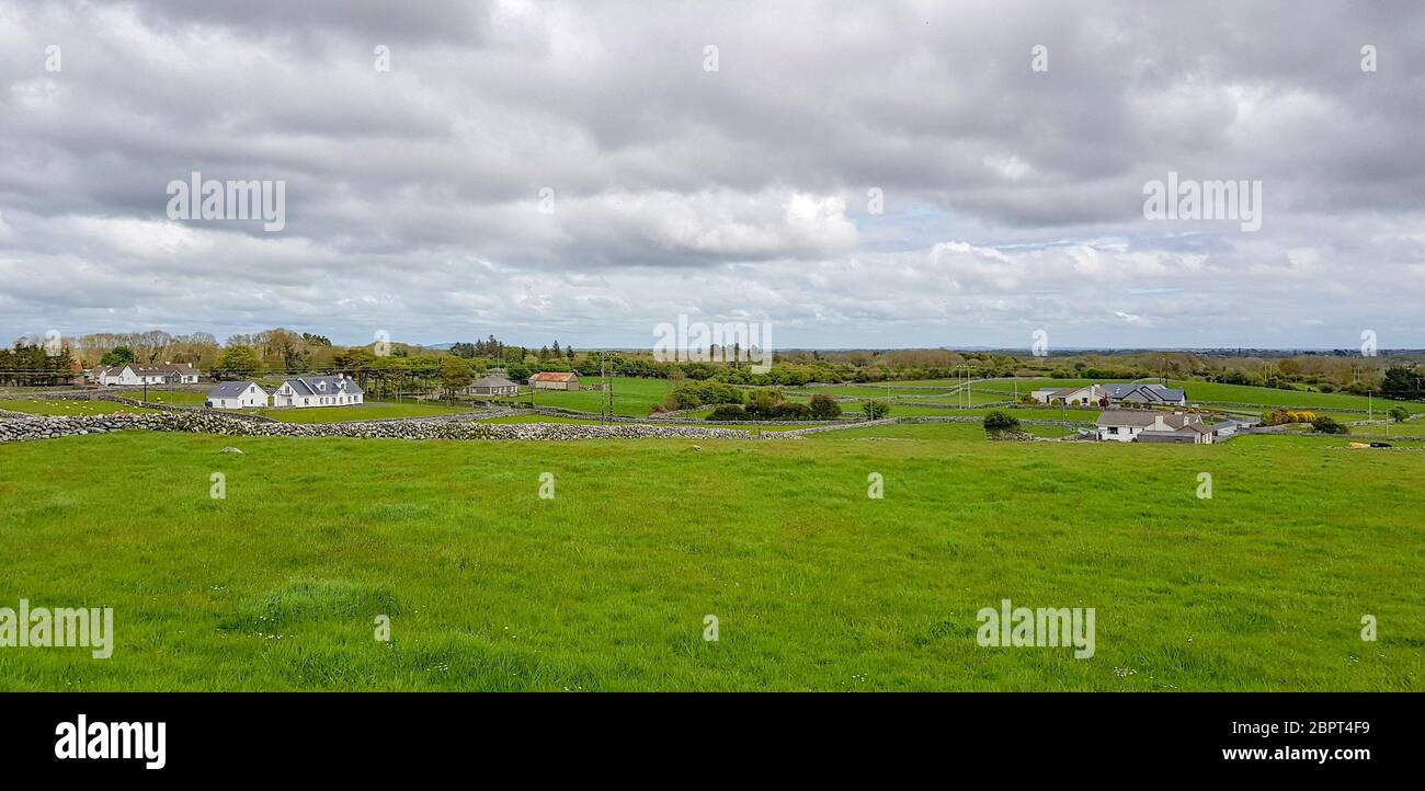 idyllic rural scenery in western Ireland at spring time Stock Photo - Alamy