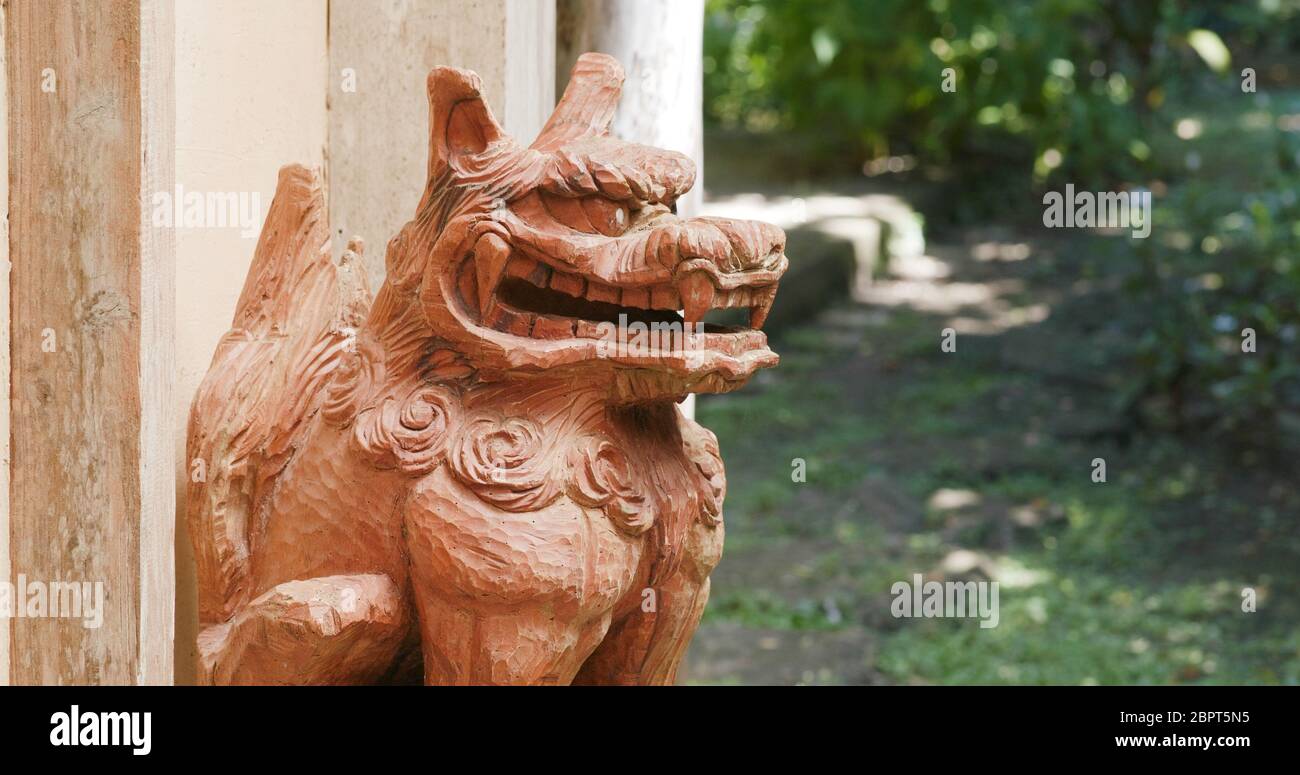 Okinawa lion statue Stock Photo - Alamy