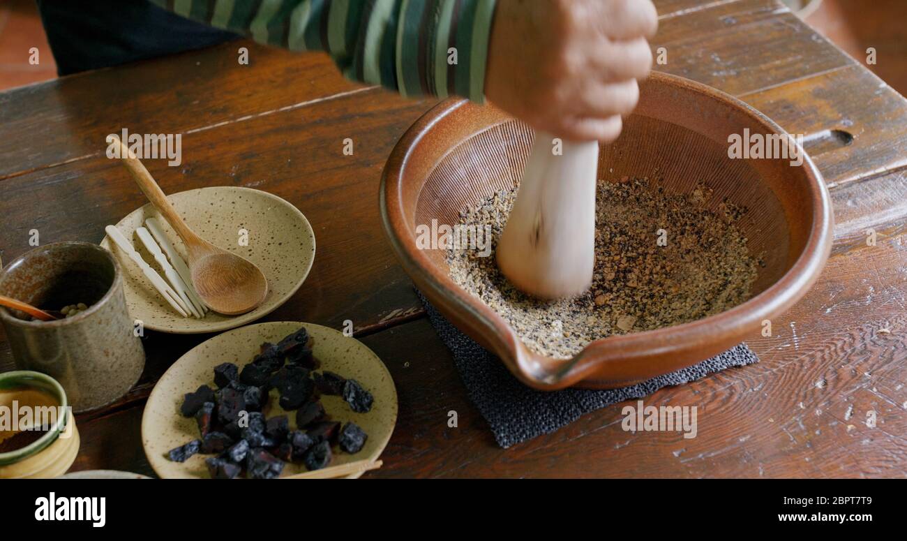 Lei Cha High Resolution Stock Photography and Images - Alamy