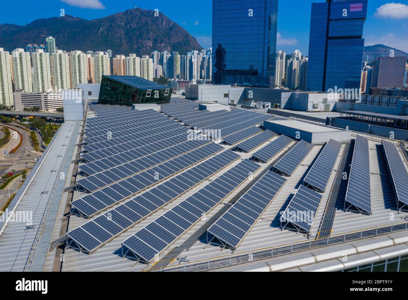 Solar panels plant flare hi-res stock photography and images - Alamy