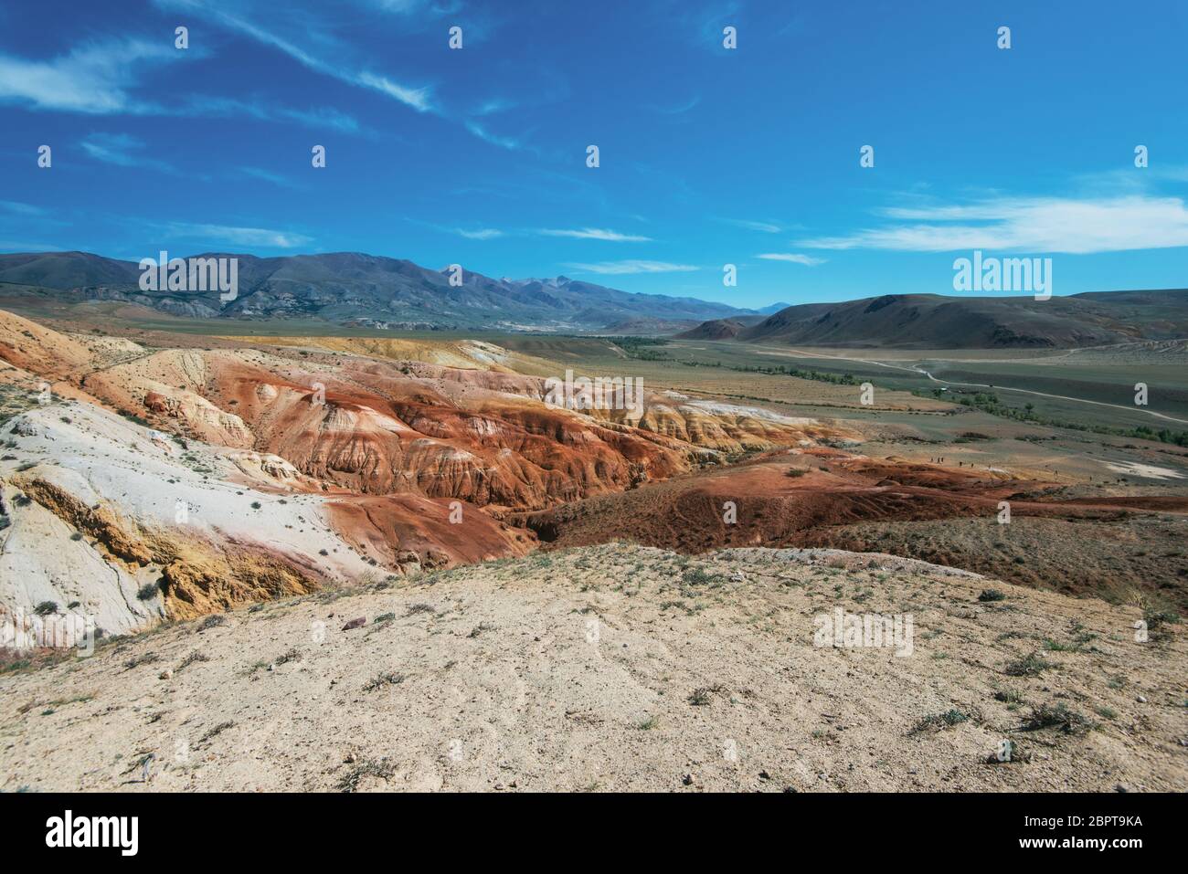 Valley of Mars landscapes in the Altai Mountains, Kyzyl Chin, Siberia ...