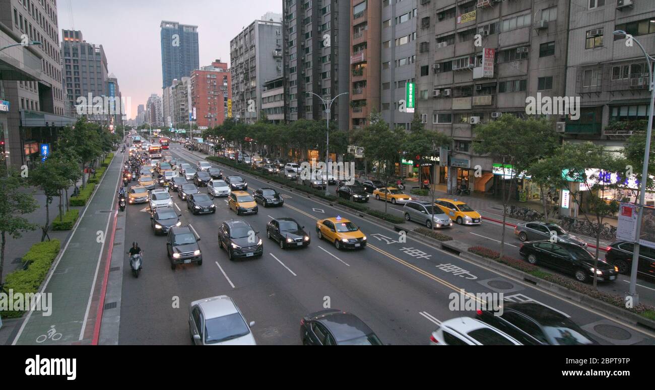 Taipei city, Taiwan, 27 May 2018:-Taipei city traffic in the evening ...