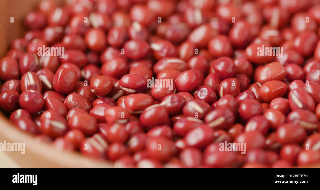 Red mung bean Stock Photo - Alamy