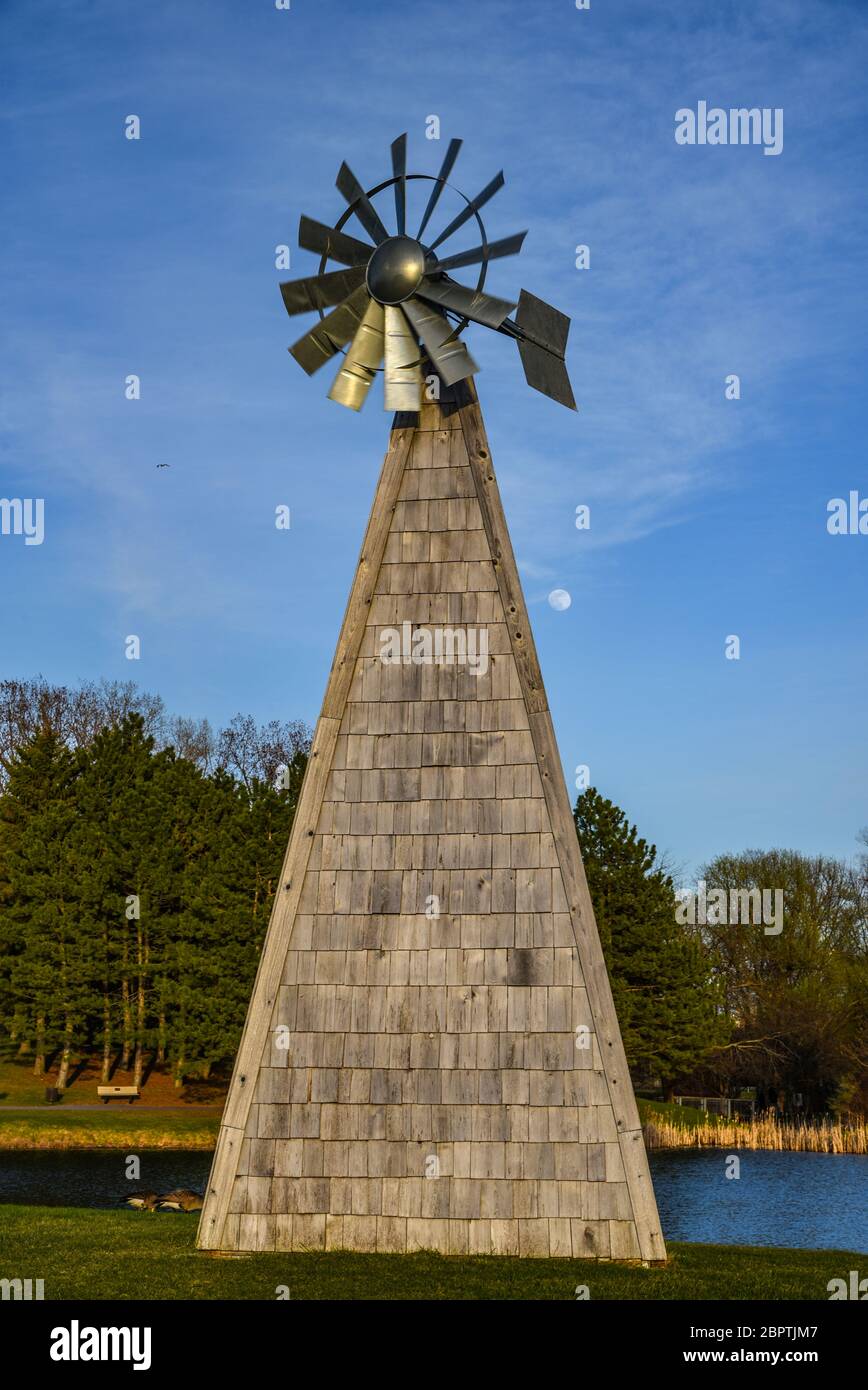 Andrew haydon park windmill hi-res stock photography and images - Alamy