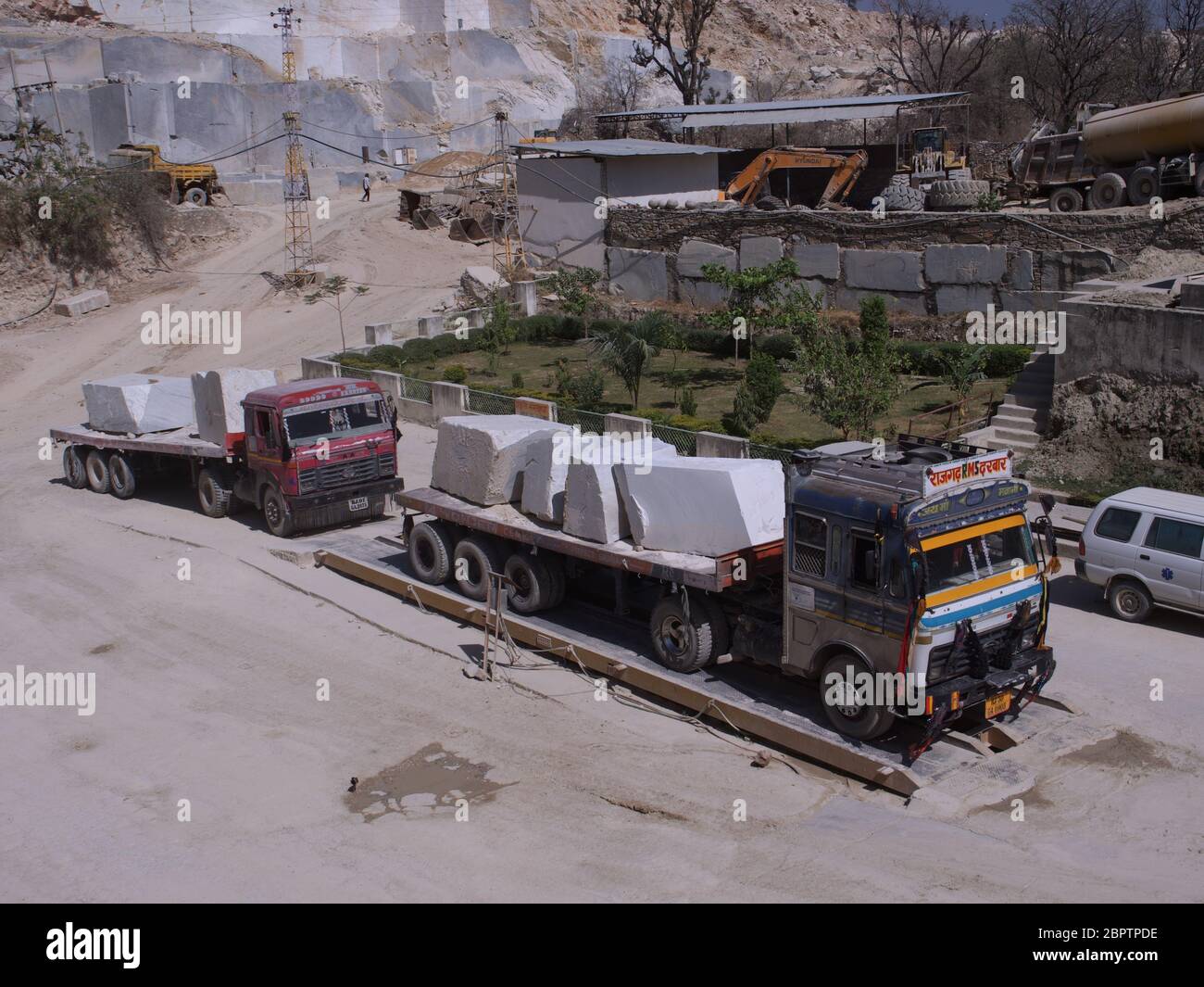 Marble transport in Rajasthan, India Stock Photo - Alamy