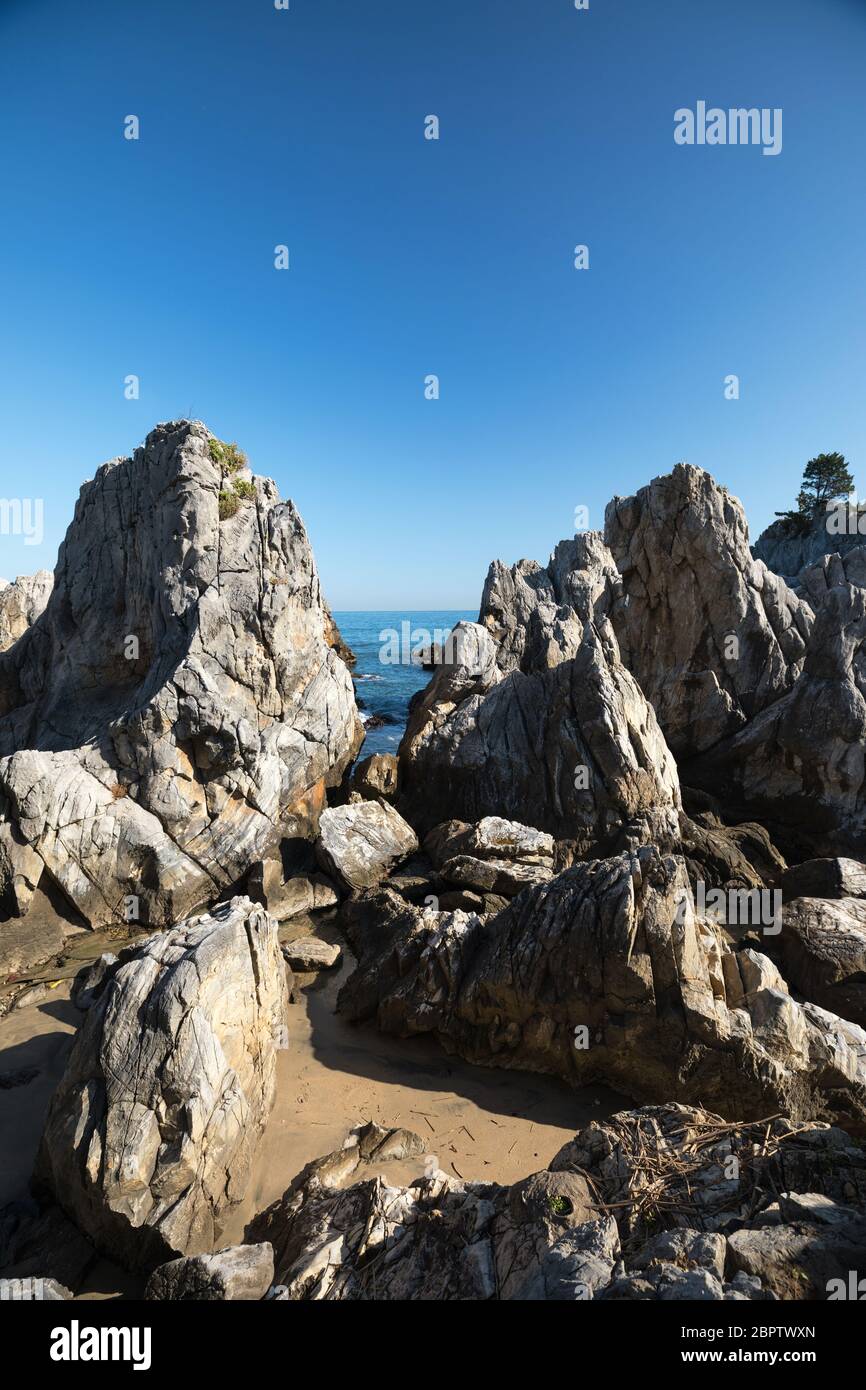Coastal rock, sea, blue sky. East Sea Gangwon-do, Korea Stock Photo - Alamy