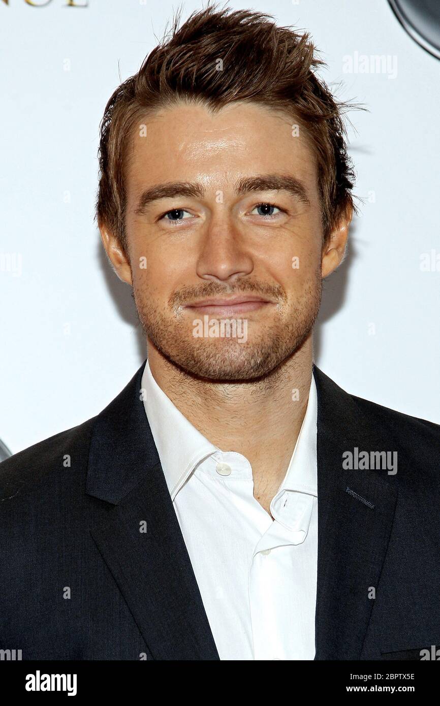 New York, NY, USA. 24 September, 2012. Robert Buckley at the "666 Park ...