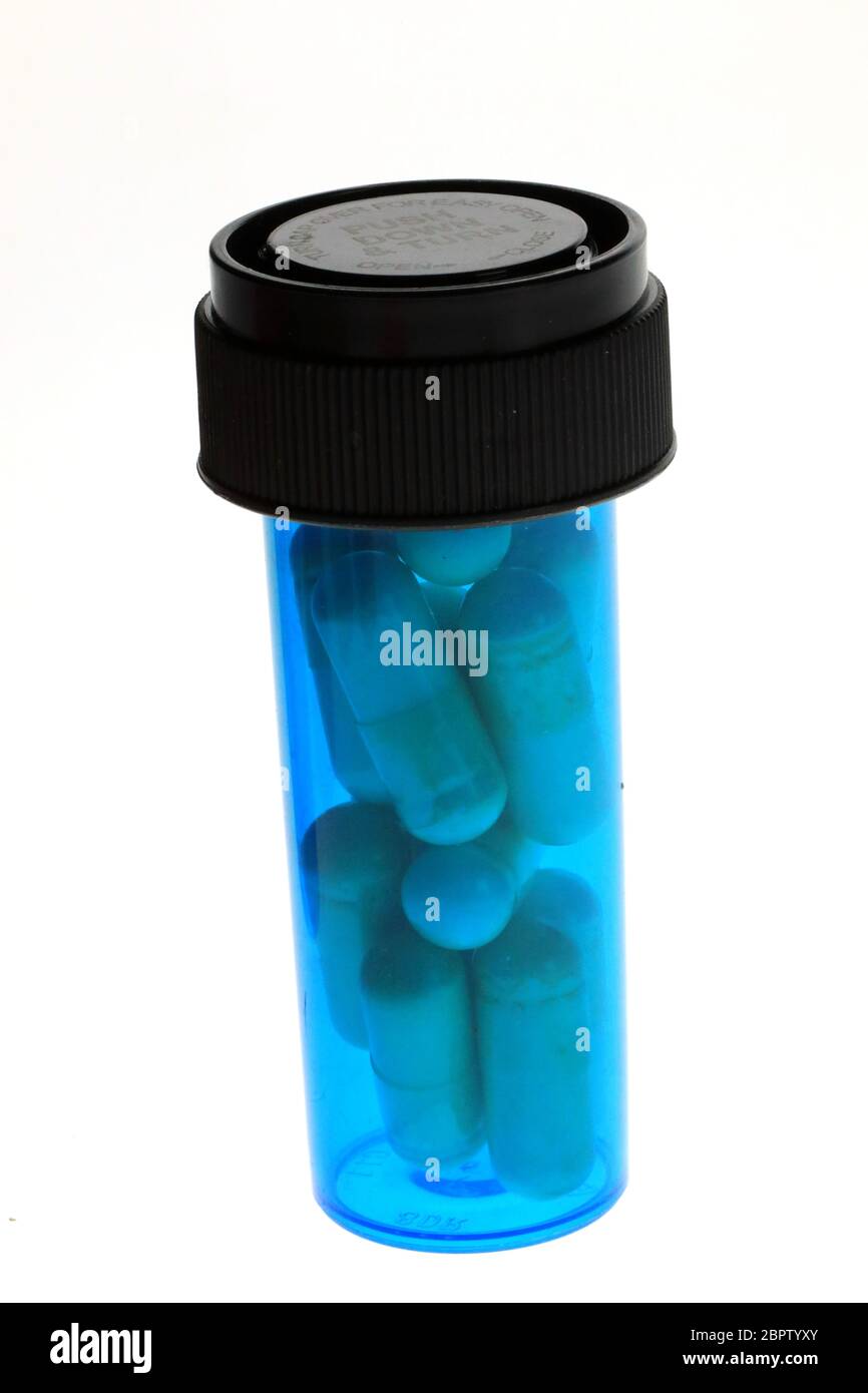 Pill bottle of pharmaceutical drugs Stock Photo - Alamy