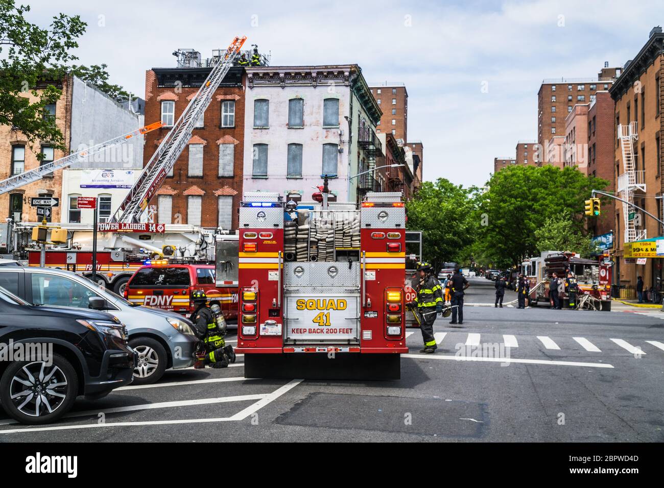FDNY respond to a fire at 1980 3rd ave in Spanish Harlem. Fire on the ...