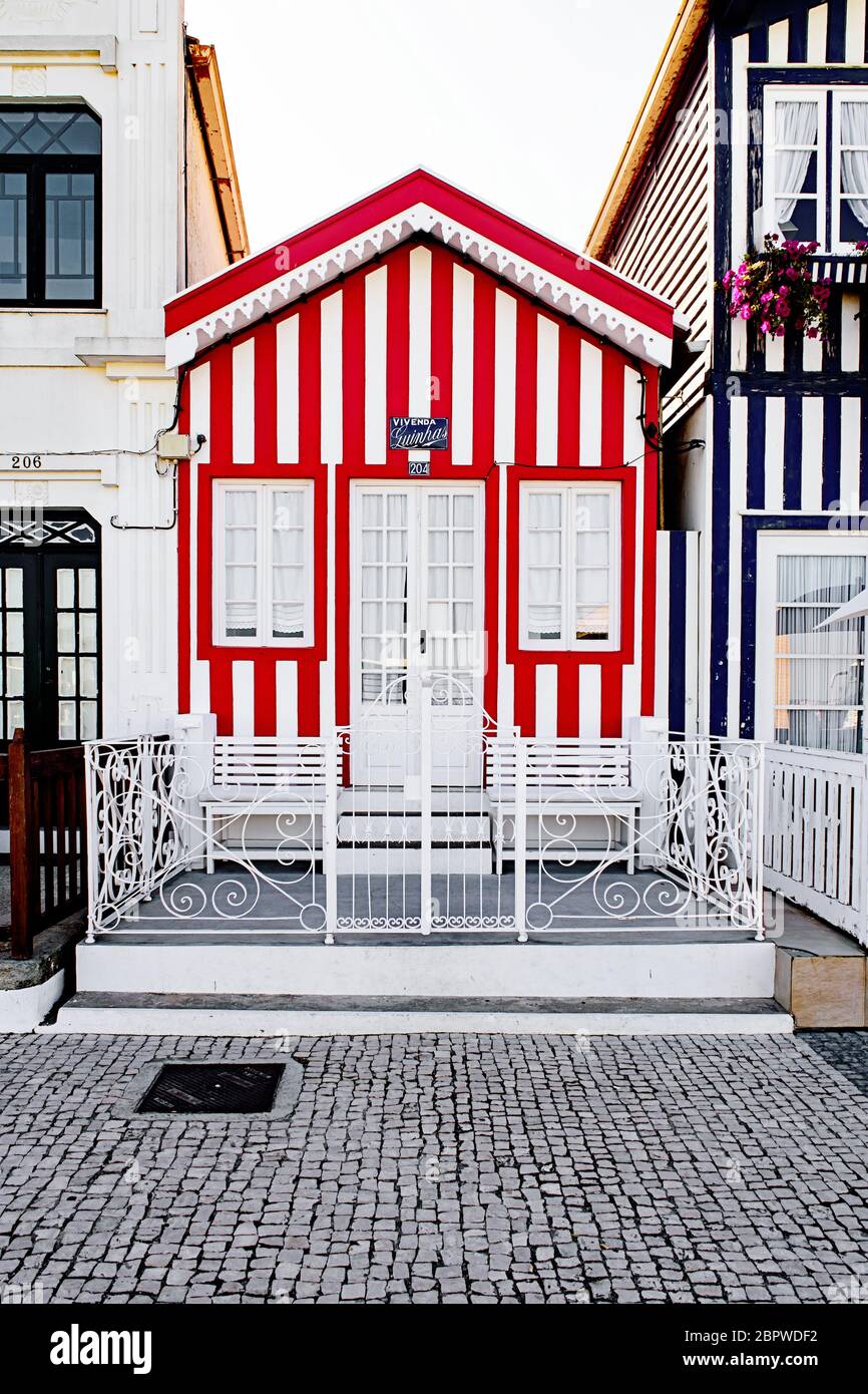 Striped house hi-res stock photography and images - Alamy
