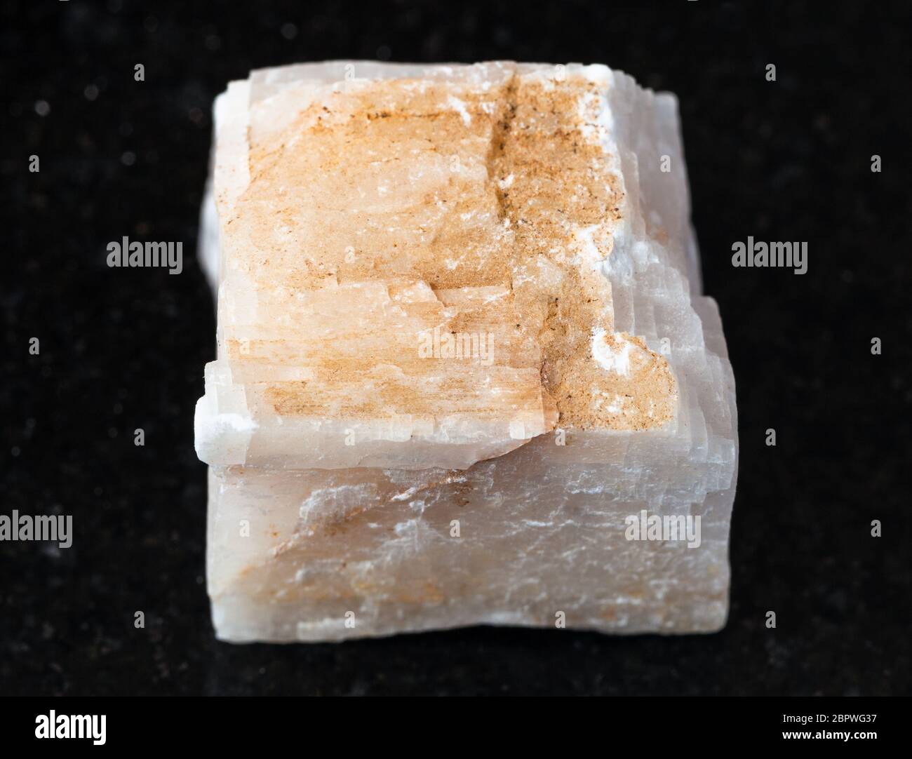 Calcite rock hi-res stock photography and images - Alamy