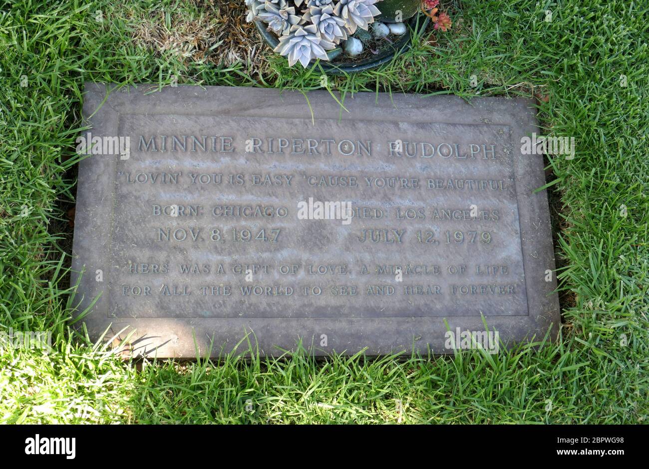 Minnie riperton maya hi-res stock photography and images - Alamy