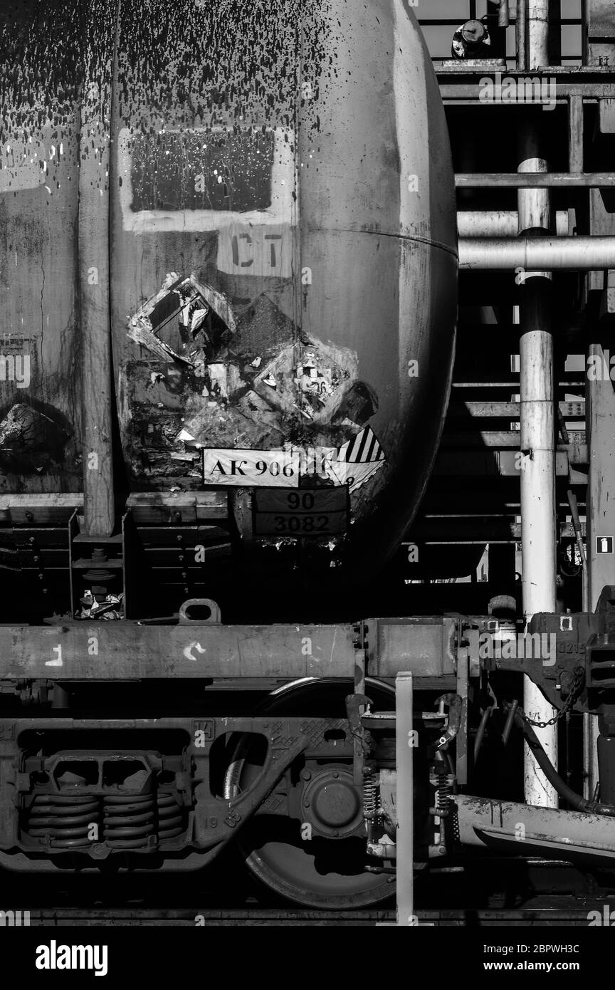Oil train wagons on oil refinery Stock Photo - Alamy