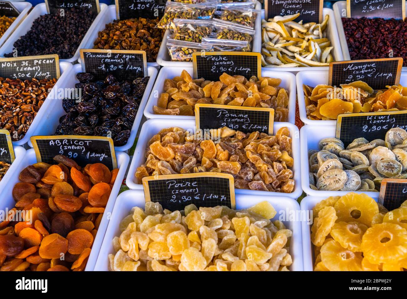 Nice fruit hi-res stock photography and images - Alamy