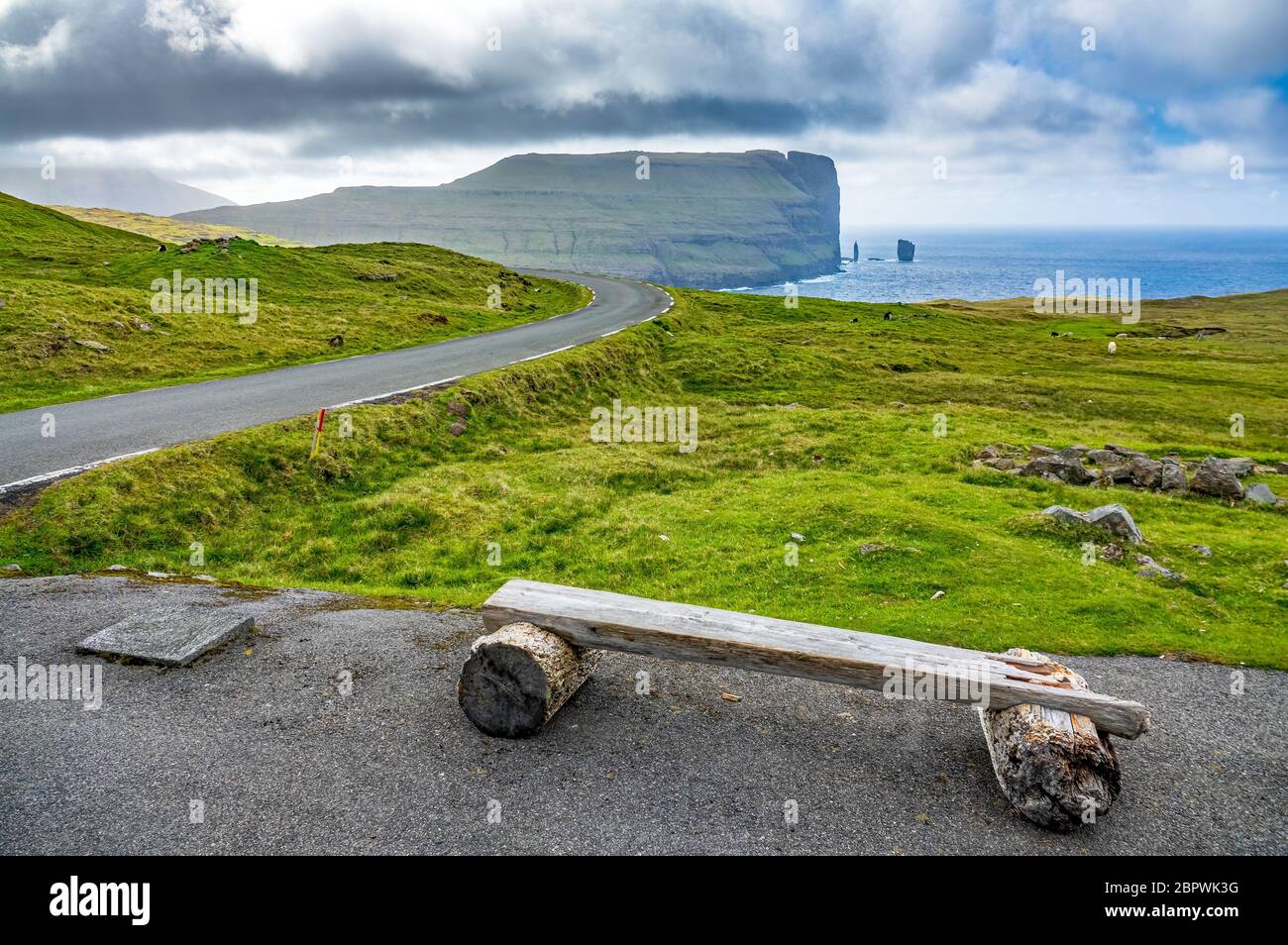 Viewpoint to The Giant and the Wich iconic rocks Stock Photo - Alamy