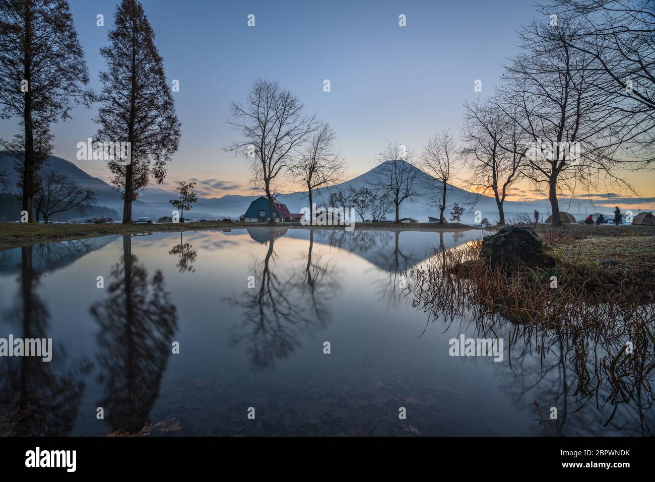 Camp fuji hi-res stock photography and images - Alamy