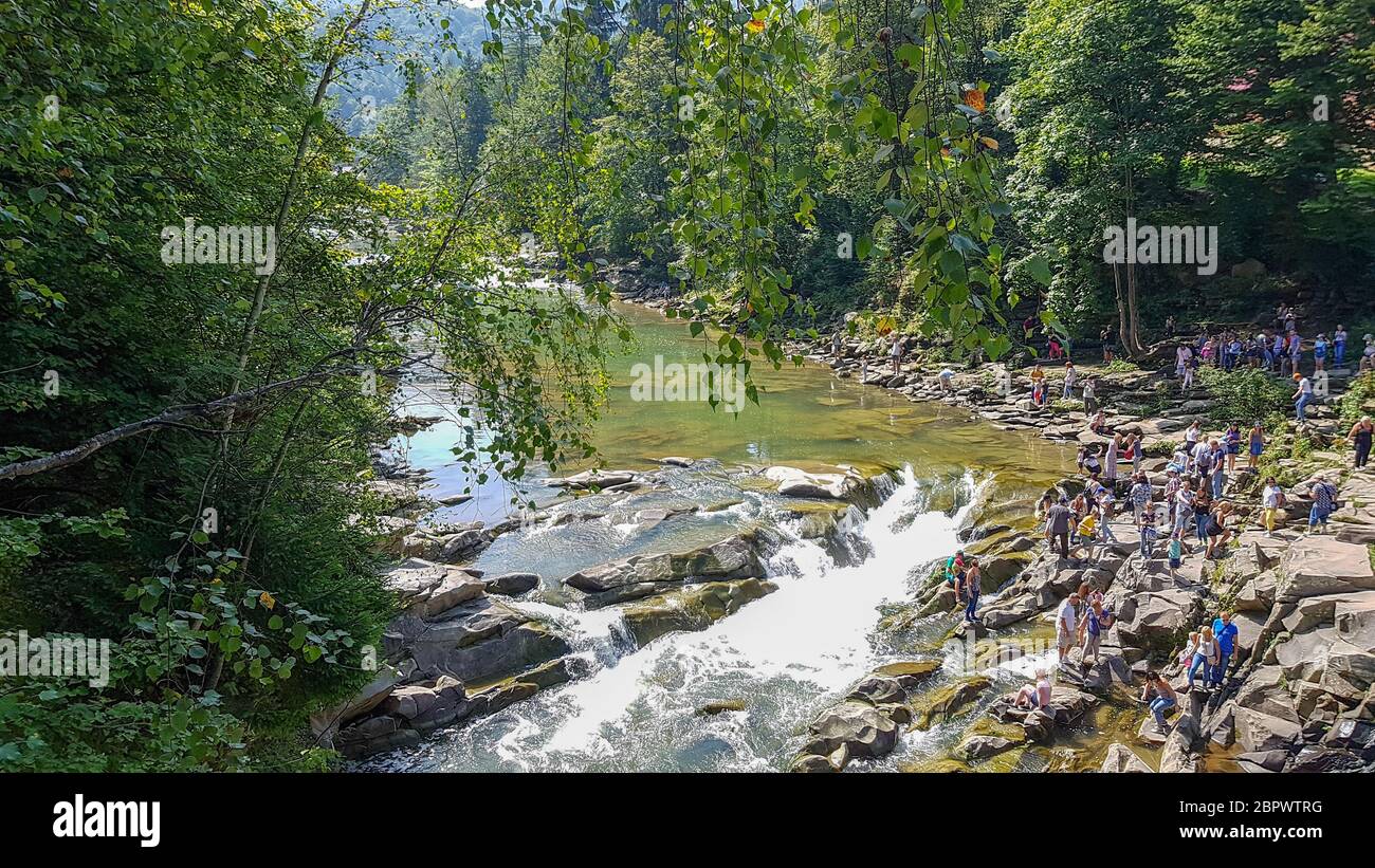 River waterfall flow hi-res stock photography and images - Alamy