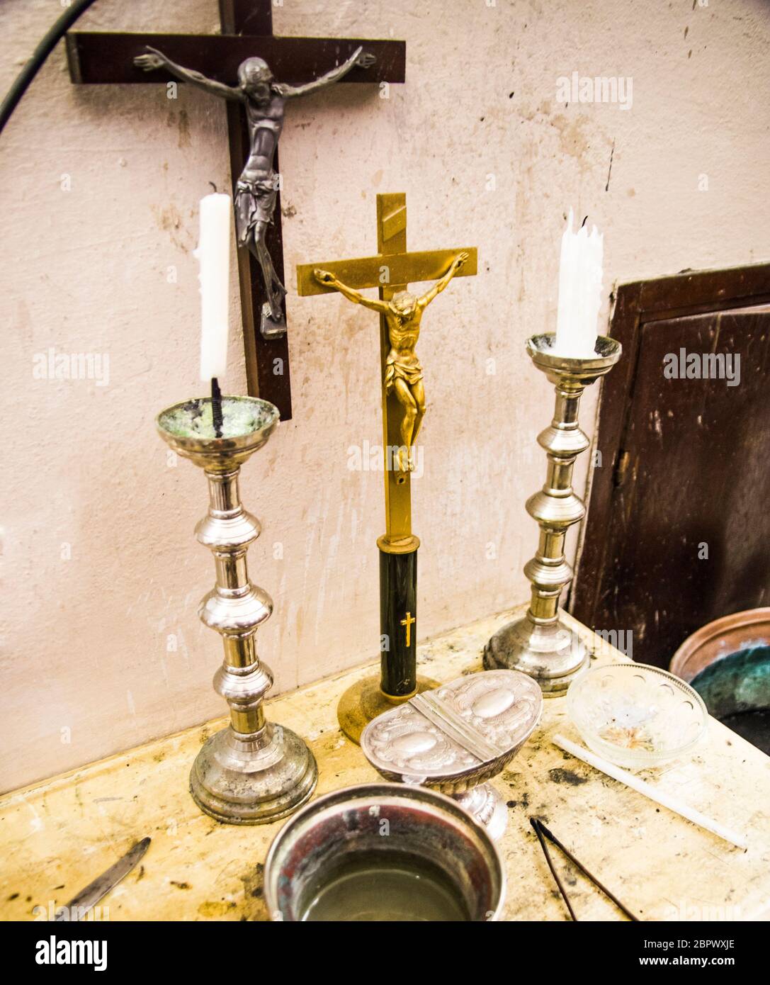 Catholic orthodox crucifixes hi-res stock photography and images - Alamy