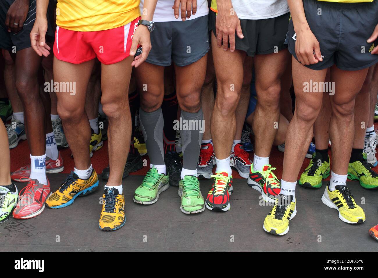 Running Race Start Men Runners High Resolution Stock Photography and ...