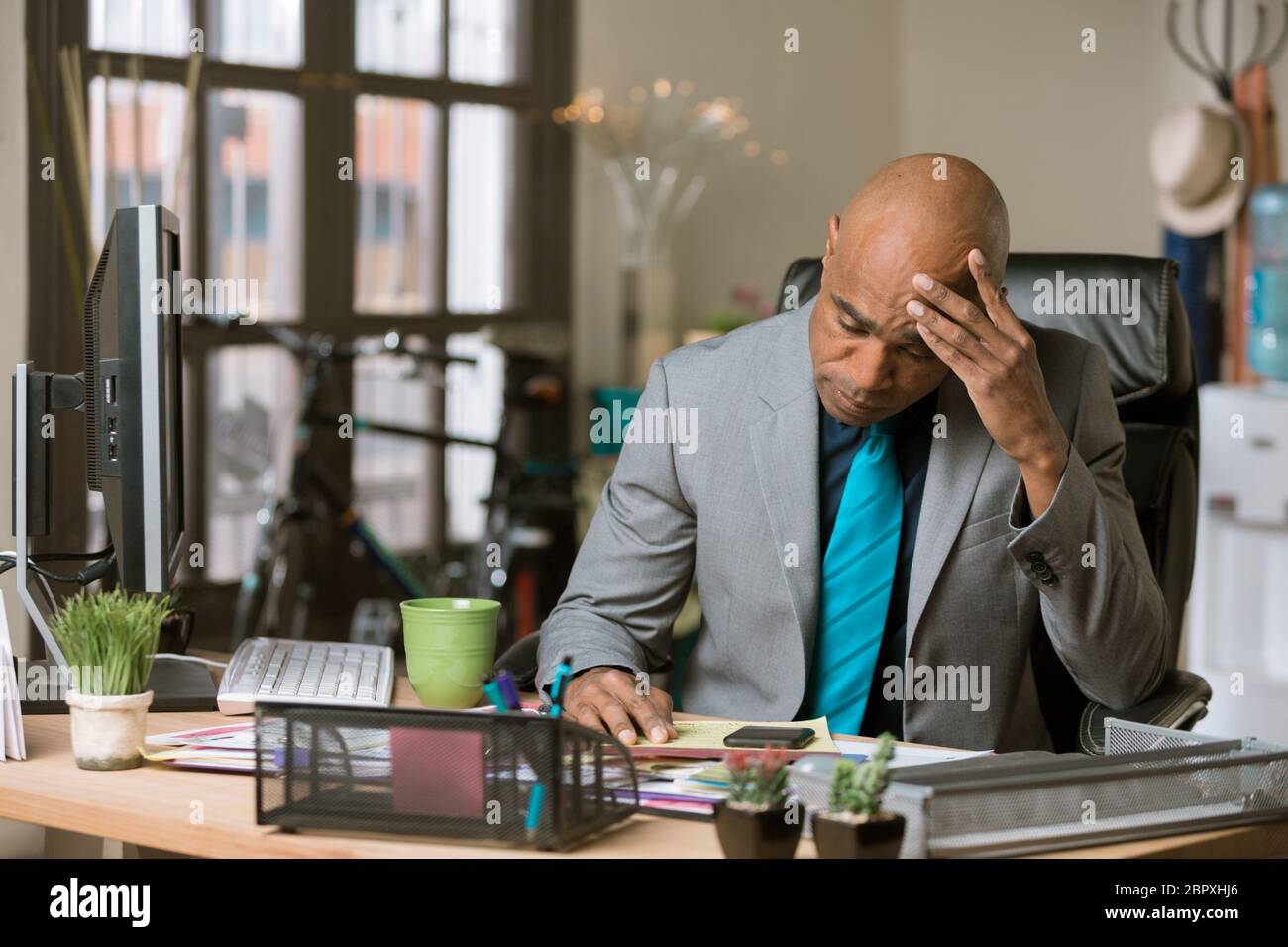 Overworked supervisor hi-res stock photography and images - Alamy